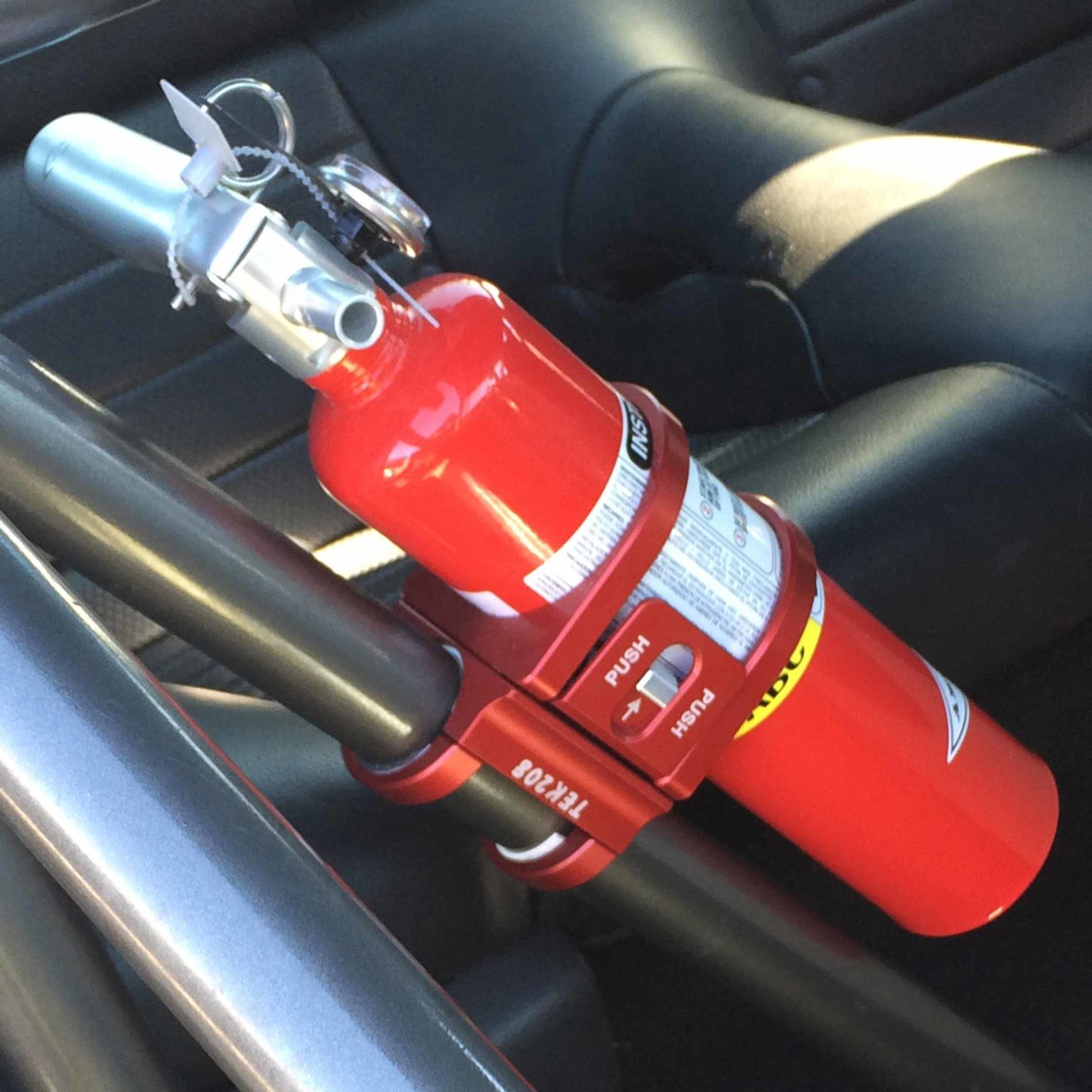 Quick Release Fire Extinguisher Mount-Roll Bar | TEK208